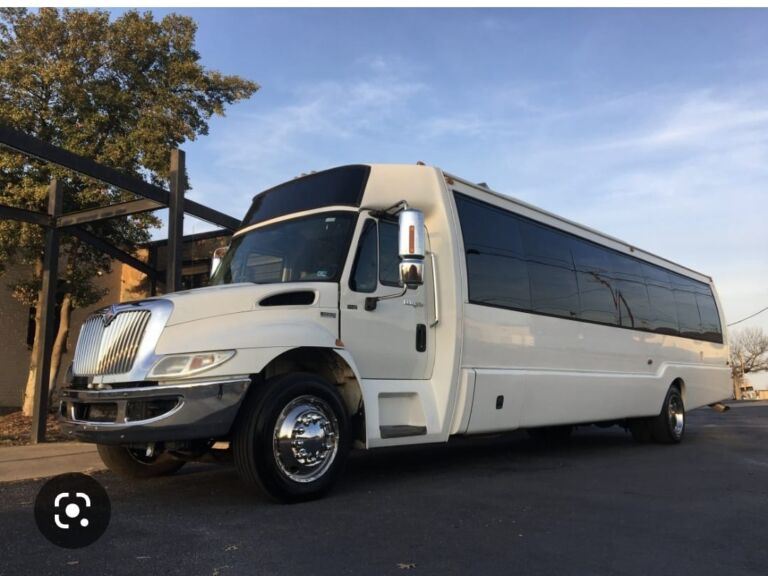 Chiva Parrandera en Panama - Limobus || Eventos Exclusivos